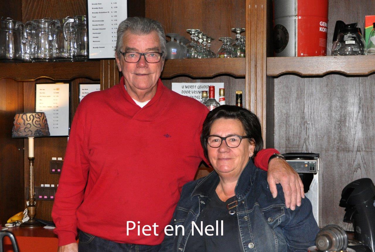 Beheerders Piet en Nel 50 jaar getrouwd - C.V.V. Rust Roest